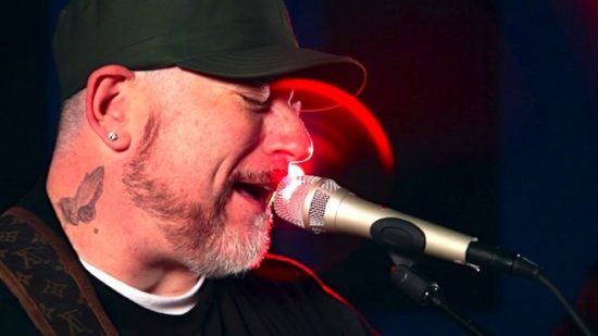 Album Review: Everlast - The Life Acoustic | Dravens Tales from the Crypt