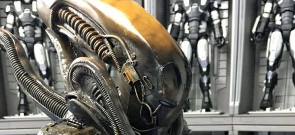 Iron Man Alien Xenomorph | Dravens Tales from the Crypt